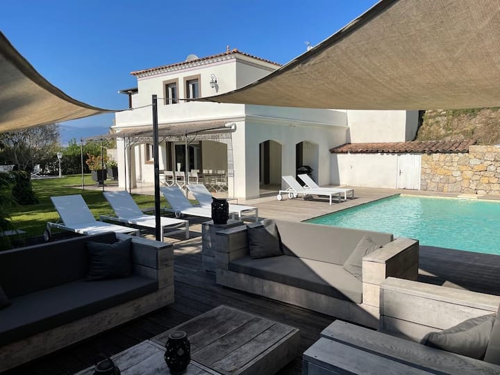 Luxe Villa Momentai, 8pers, Wifi, Zwembad, Airco - Cannes
