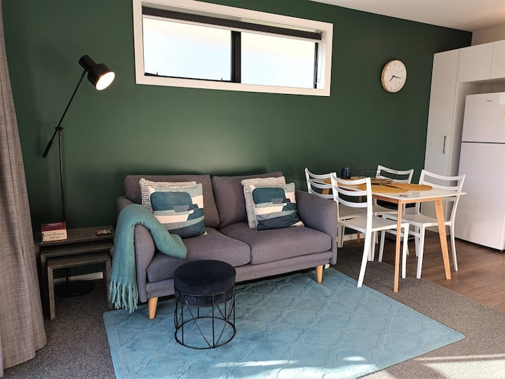 Shotover Hideaway | Private 1-bedroom Apartment - Queenstown