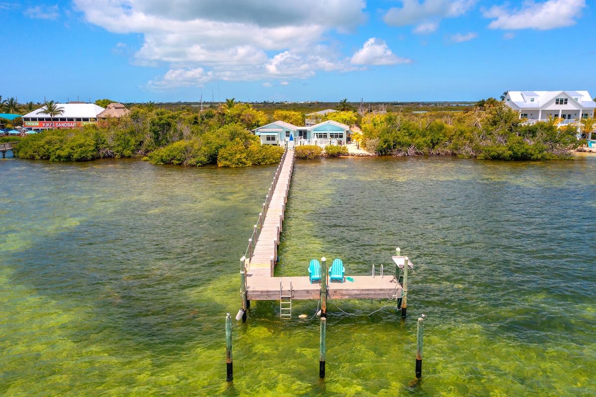Waterfront Beach Houses with Dock & Heated Pool! - Houses for Rent in ...