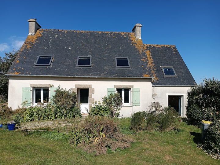 Ti Mammig Ha Tad Kozh - Kerlouan