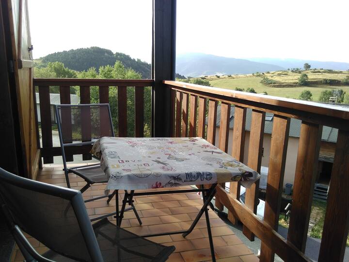Beau Duplex "Type Chalet" Près De Font-romeu (66) - Llívia