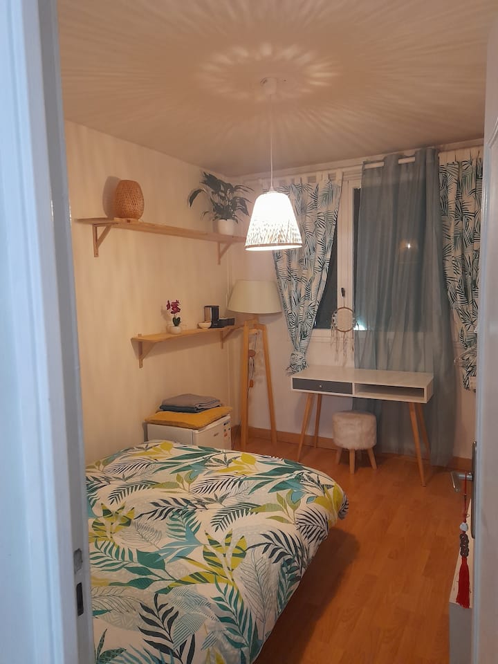Jolie Chambre 2 Pers Avant De Réserver Contact Me - Pantin