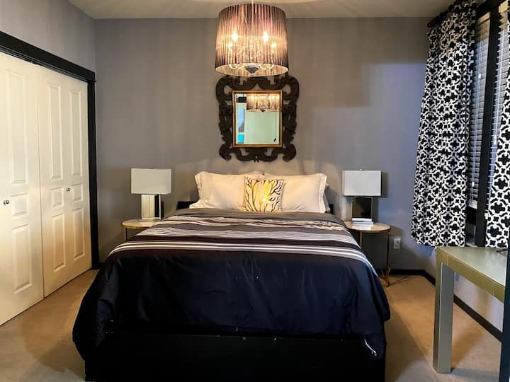 2-bdrm Waterfront Downtown Seattle - Georgetown - Seattle