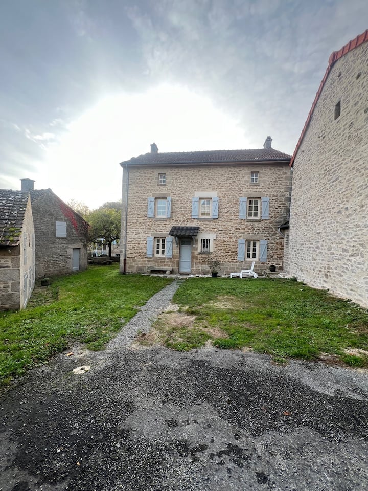 Maison De Vacances / Gite - Saint-Pardoux