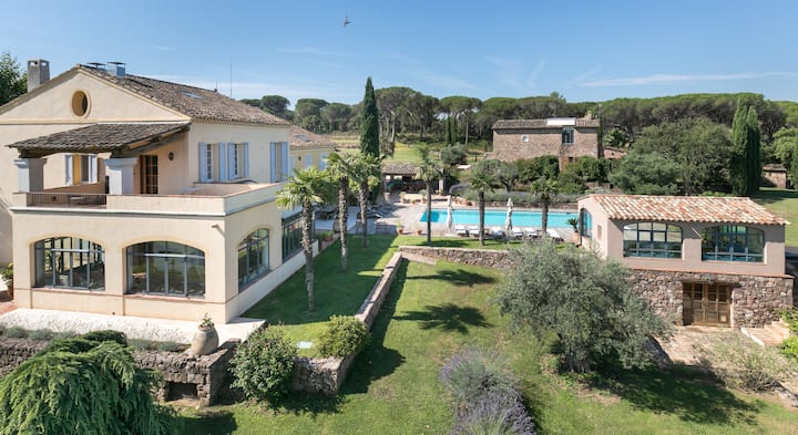 Domaine En Provence - Piscine Privée - 24pers. - Les Arcs