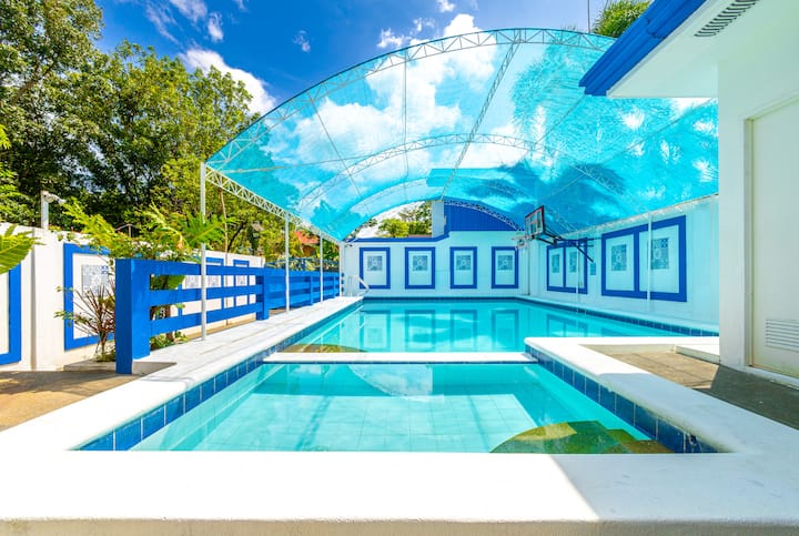 Sky Santorini Hot Spring Resort - Centralized Ac - Calamba