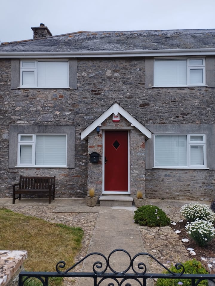 Dolphins Newly Renovated Cottage - Brixham