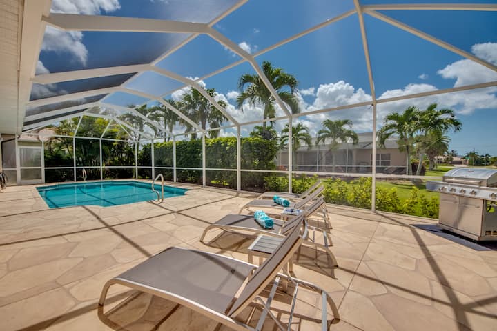 Villa Harmony - In Southern Exposure, Heated Pool, Spacious, Best Neighborhood - Matlacha, FL