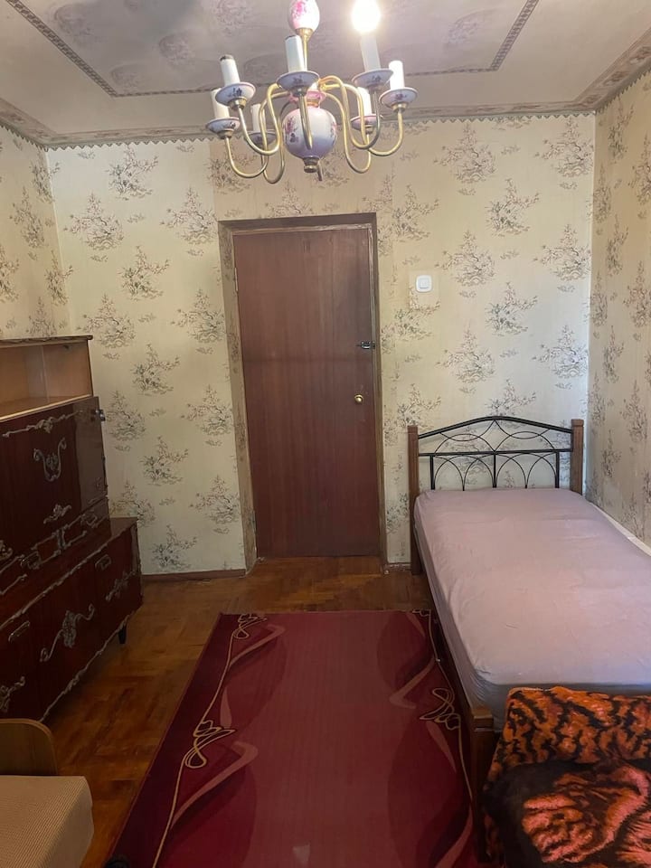 2 Bedroom Apartment In Irpin, The Hero City - Ирпень