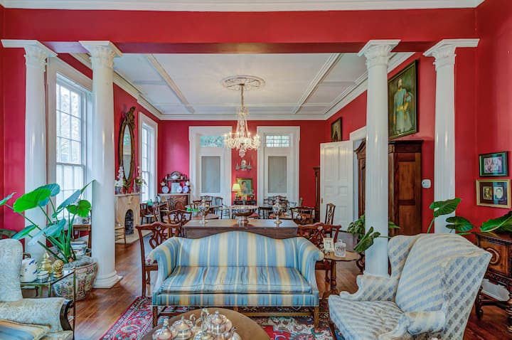 Camellia Room - Duff Green Mansion - Vicksburg, MS