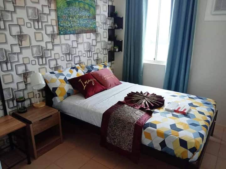 Stark's Suite2 Stylish 2br W/ Iloilo River View - Iloilo City