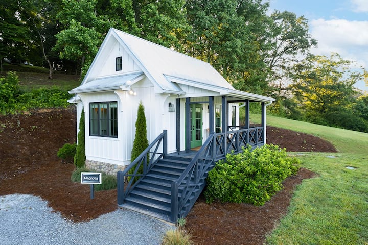 Magnolia Cottage At Julep Farms - Dillard, GA