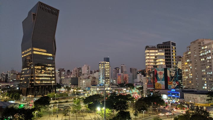 Heart Of Pinheiros (Faria Lima Metro Station) - São Paulo