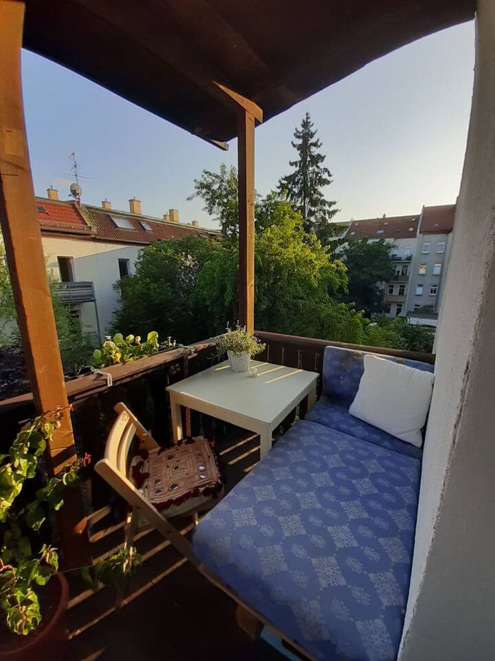 Gemütliche Oase Mit Großen Süd-balkon - Leipzig