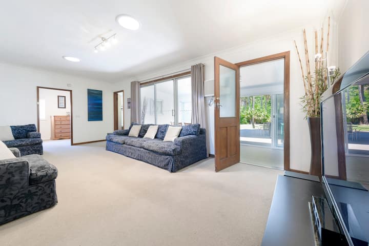 Pelican Beach House - Belmont