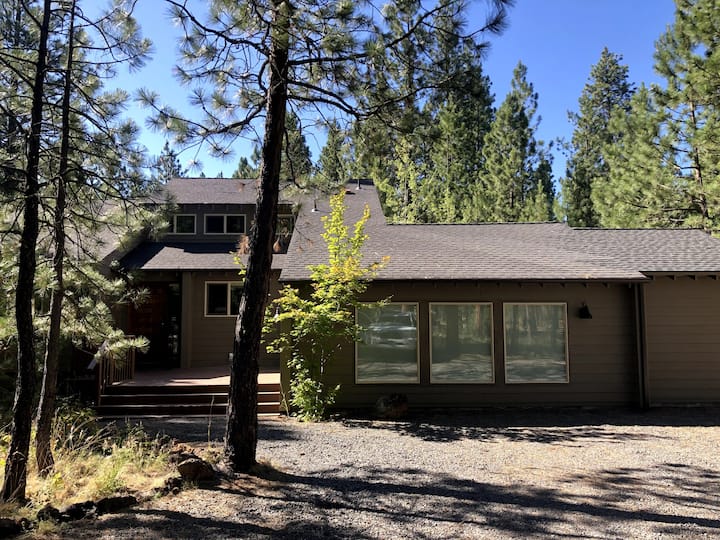 Perfect Location - Glaze Meadows 61 - Sisters, OR