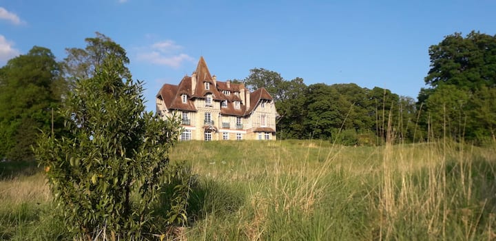 Maison De Famille, Parc 3ha, 30mn Bord De Mer - France