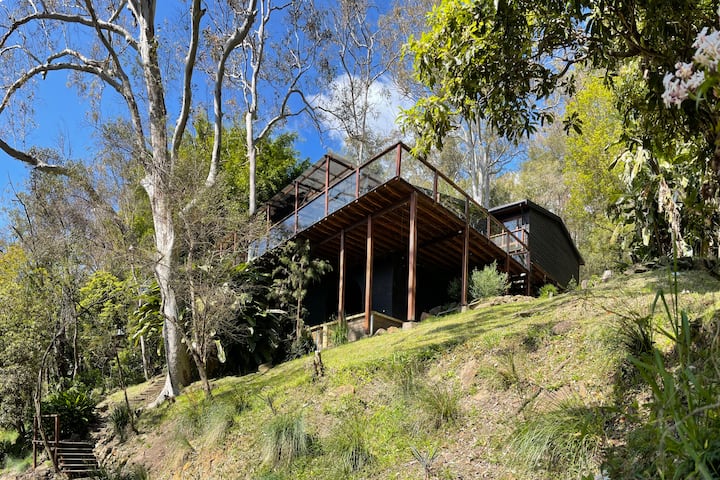 Island Paradise - Narrabeen