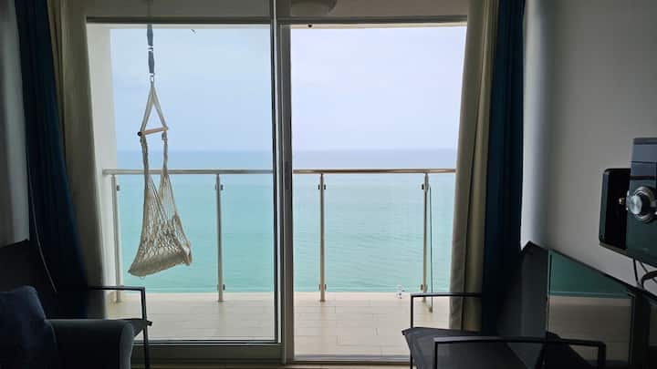 Cómodo Apartamento Frente Al Mar. - Panama