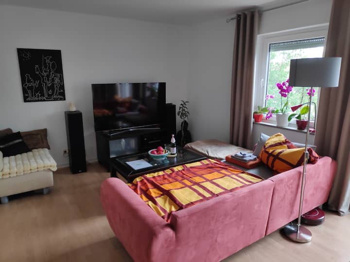 Homely Room With Couch Near Messe, Airport Oldtown - Düsseldorf