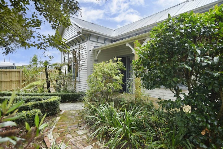 Hampstead Cottage - Christchurch