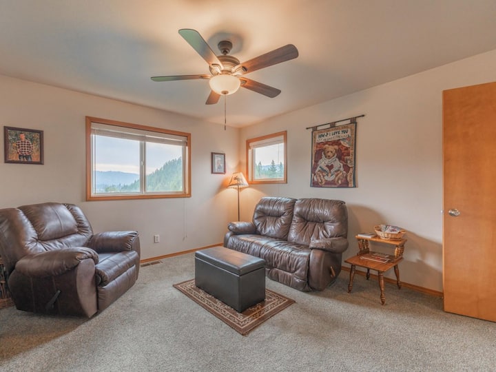 Leavenworth Mountain View-cottage Rm Close To Town - Leavenworth, WA
