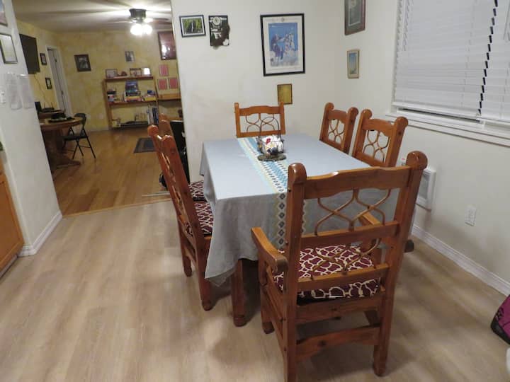 3 Bdrm - Sleeps 7 W/ Jacuzzi Tub Near Ocean & Elk - Crescent City, CA