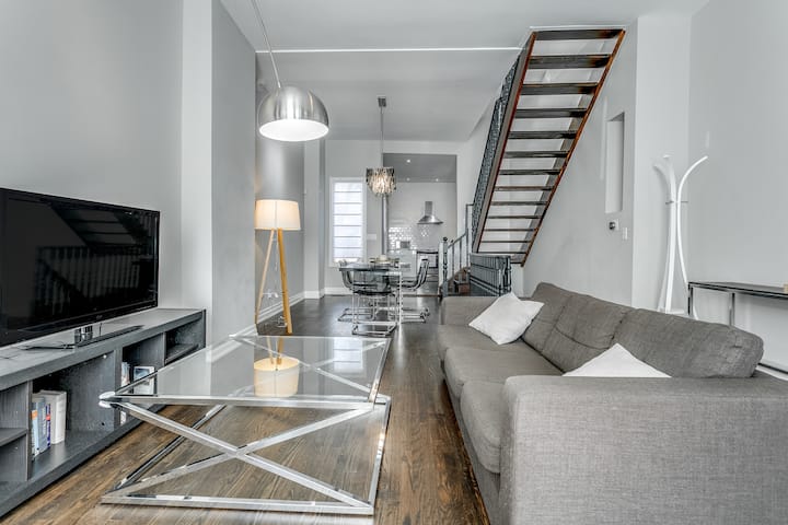 Luxe Life In Little Italy Dwtn 3 Bed Open Concept - Toronto