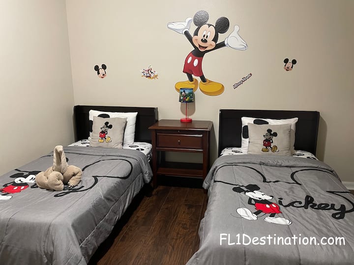 Disney World Is 10 Minutes Away - Vacation Resort - Townhouses for Rent ...
