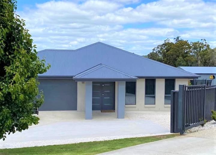 Norwood Serenity - Ideal For Families And Groups - Launceston