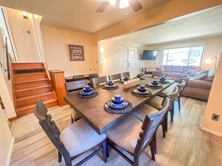Pet Friendly Near Garden Of The Gods Af - Manitou Springs, CO