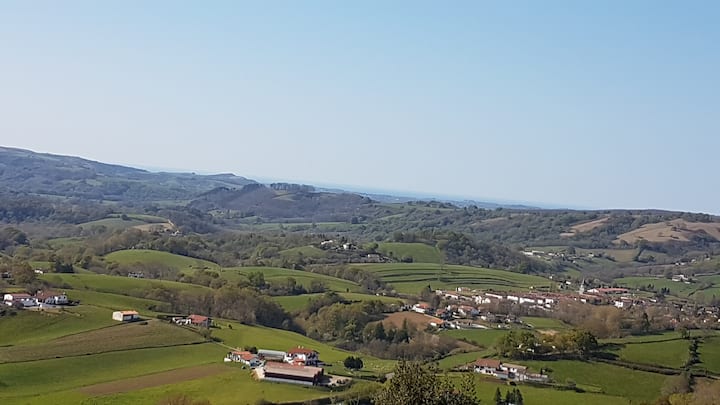 Gite Av Balcon Dans Une Ferme - Etxexuriko Borda - Baztan