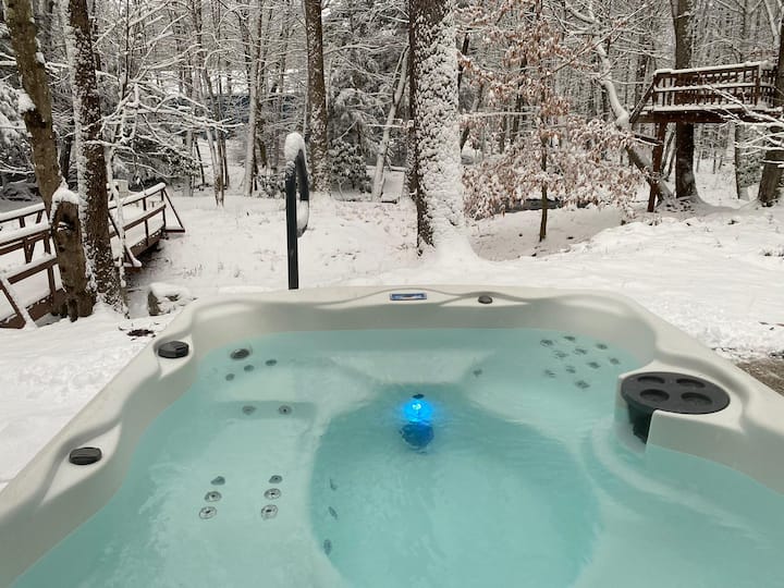 River Hottub Ski Sauna Billiard Fireplace 2 Master - Pennsylvania