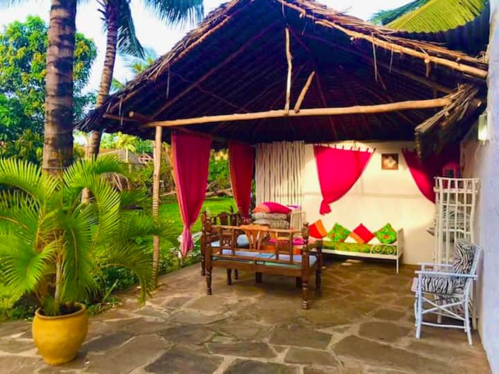 Guest Romantic Bell Tower @ Heavenly Gardens - Kenya