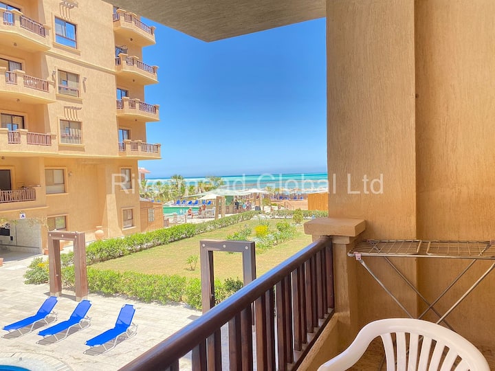 1 Bedroom Apartment With Sea View And Beach F1.2 - Hurghada