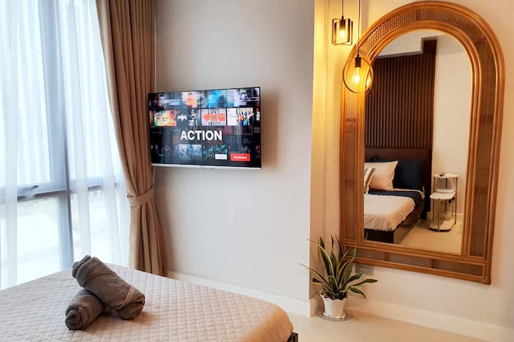 New Modern Studio - It Park, Pool & 150mbpswifi - Cebú