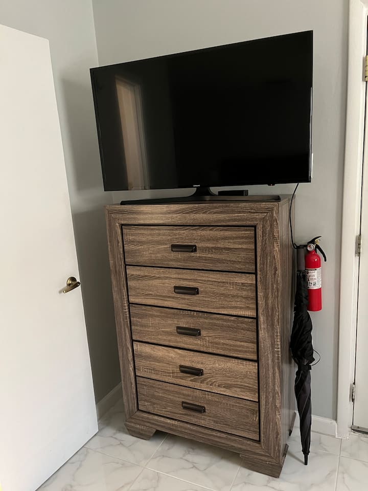 Boca East - Lg. Room, Private Bath, Private Entry - Boca Raton, FL