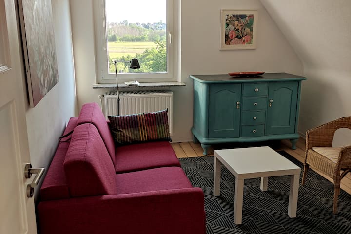 Helle Zweizimmerwohnung Am Waldrand Gelegen. - Cologne