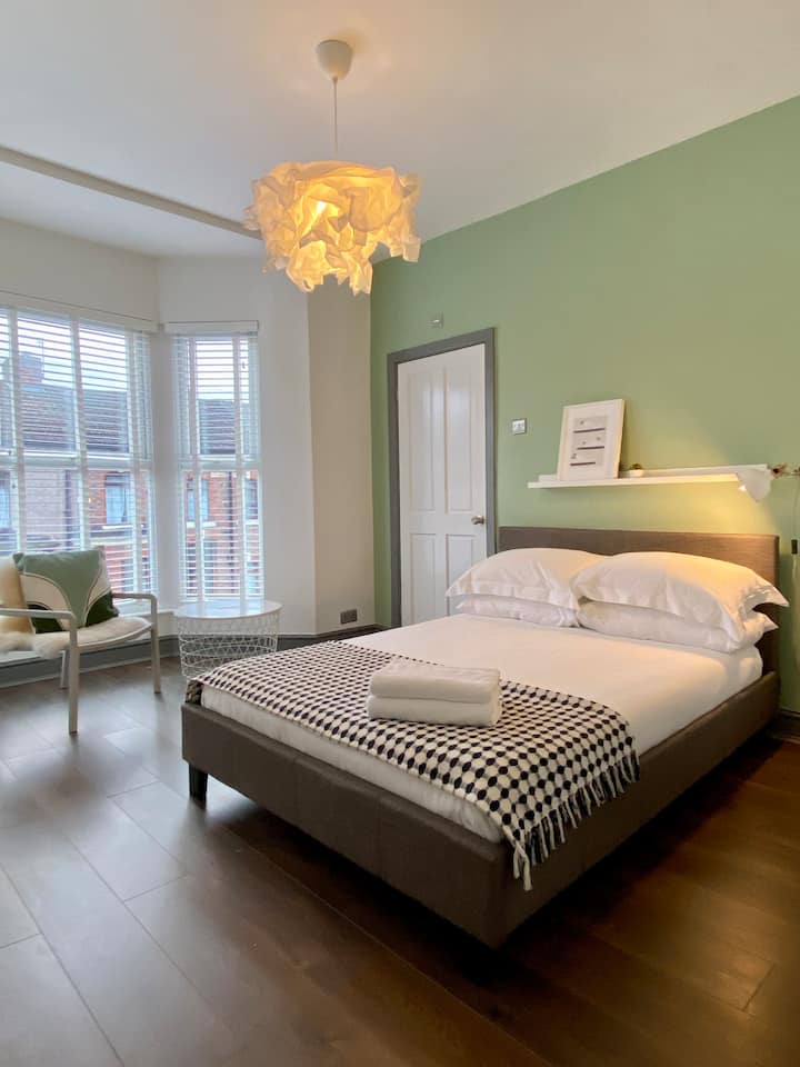 Luxury Liverpool Townhouse - Formby