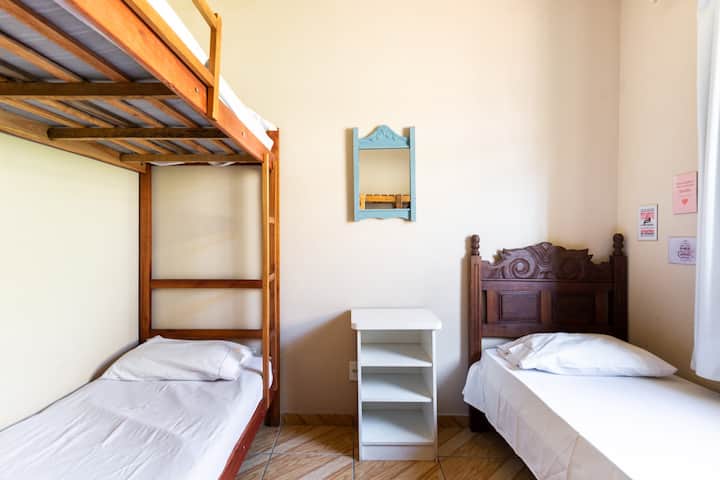 Casa Inteira - Proxima a Petrobras, Fiat e Ibirite - Betim