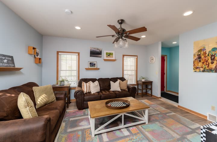 Bright-modern-clean-peaceful-spacious-❤️of Downtown - Saratoga Springs, NY