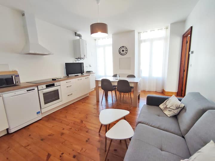 L'alexiane, T3 Contemporain 1°étage Parking, Wifi - Bagnères-de-Luchon