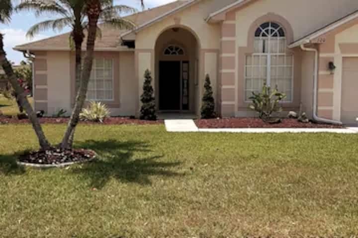 Country Creek Villas Llc - Kissimmee, FL