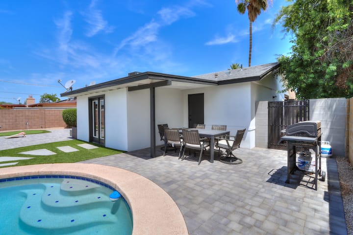 Heated Pool/putting Green; Near Scottsdale Stadium - Scottsdale, AZ
