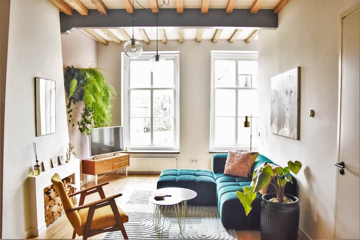 Rustig Luxe Appartement In Hartje Middelburg - Vlissingen