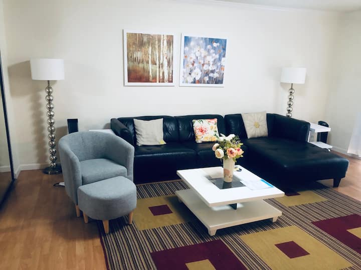 2br Condo, Quiet, Free Parking, Work Here - Walnut Creek, CA