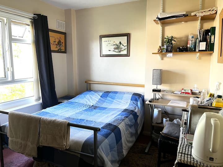 City Centered Cozy Maisonette/friendly Host - Exeter