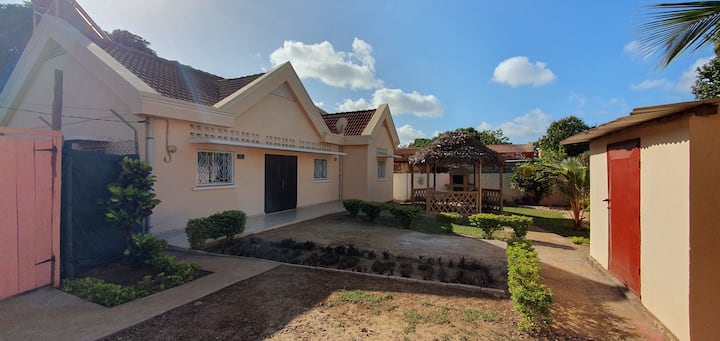 💙🇲🇬Chez Eve -  Wifi - Canal Sat - Madagascar