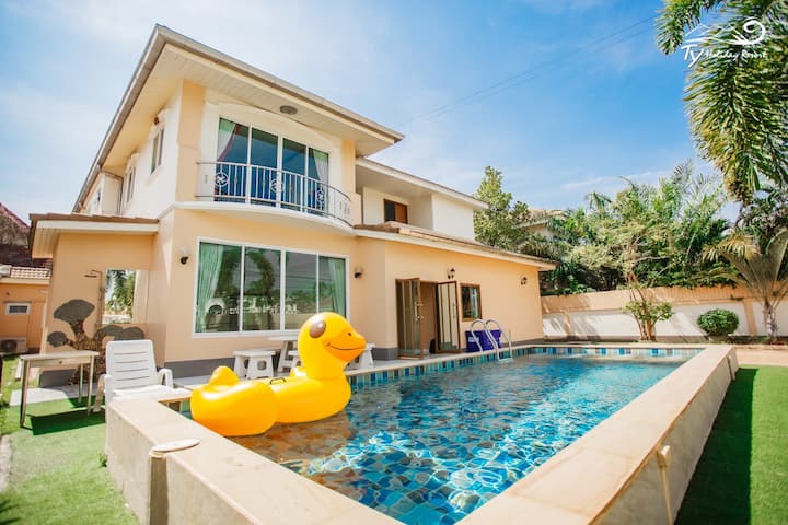 Maze Pool #220 - Pattaya City