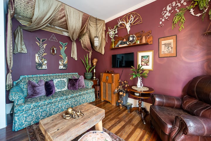 Cozy Retreat One Bedroom - New Orleans, LA